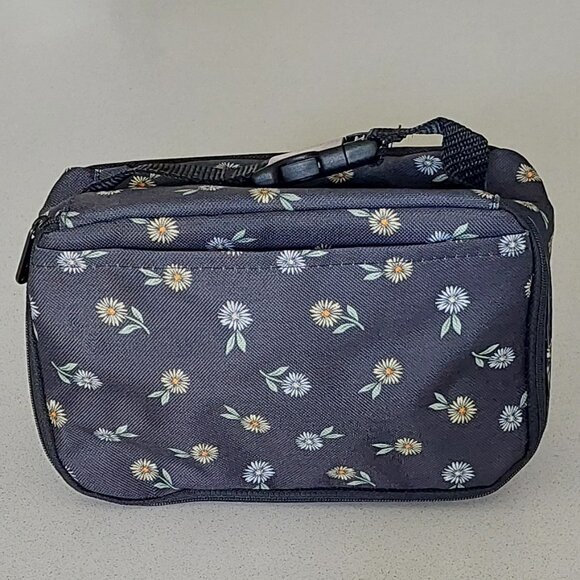 thirty-one | Bags | Thirty One Small Black Floral Thermal Zip Case With ...